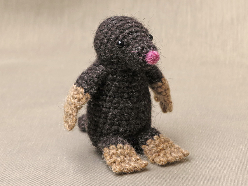 crochet mole