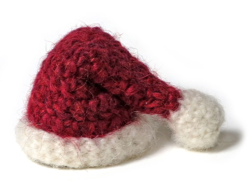 Free Santa hat & mini antlers pattern