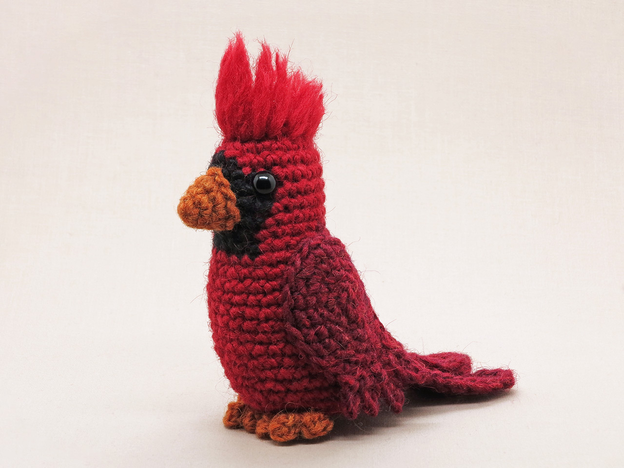 Rufus, crochet Northern cardinal pattern